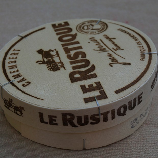 How to make an usherette hat | the secateur